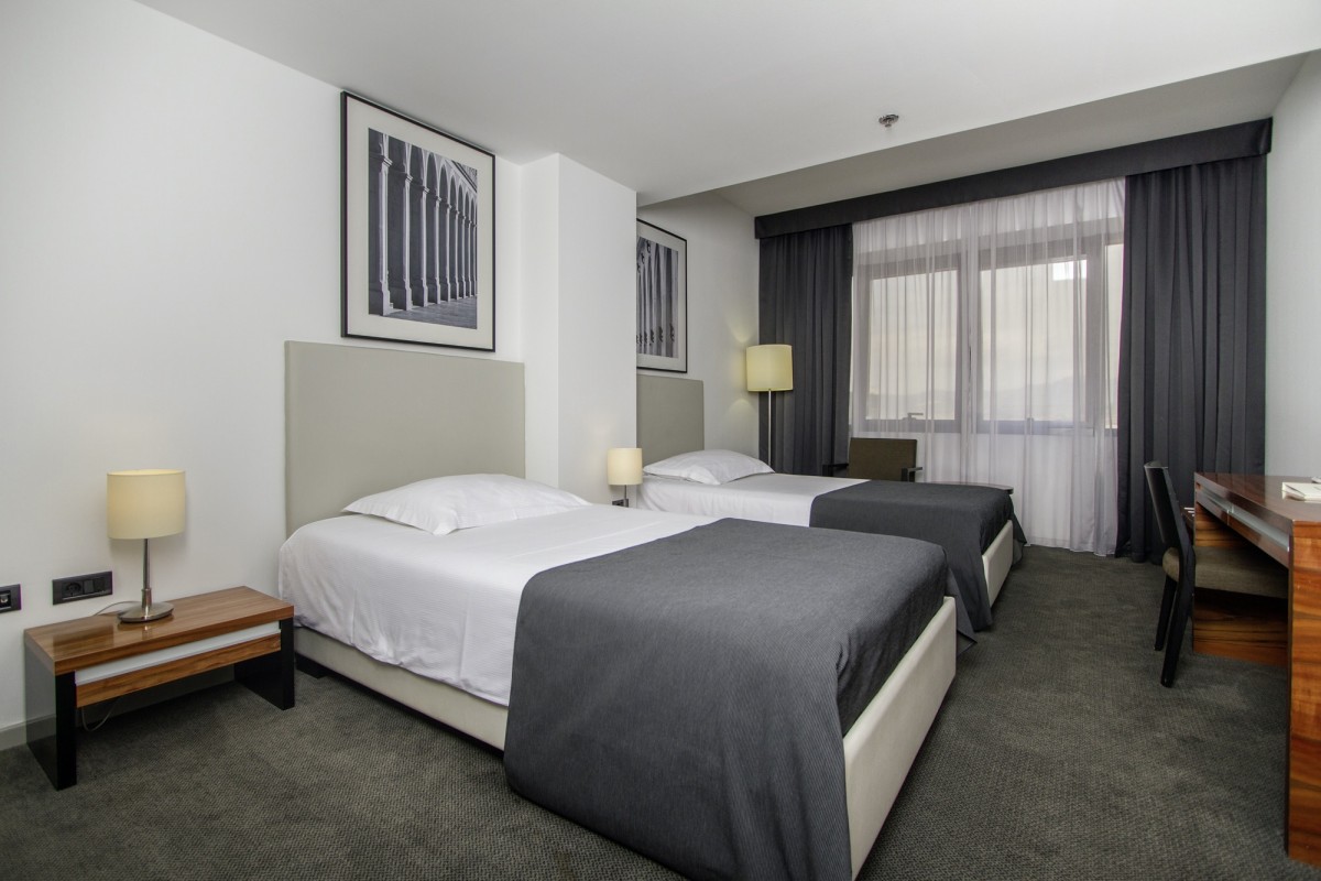 Kroatien Urlaub Hotels Ferienhäuser Kreuzfahrten - I.D. Riva Tours